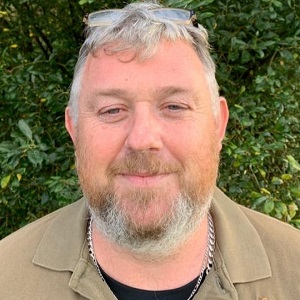 MEET US – BEING Outdoors CIC